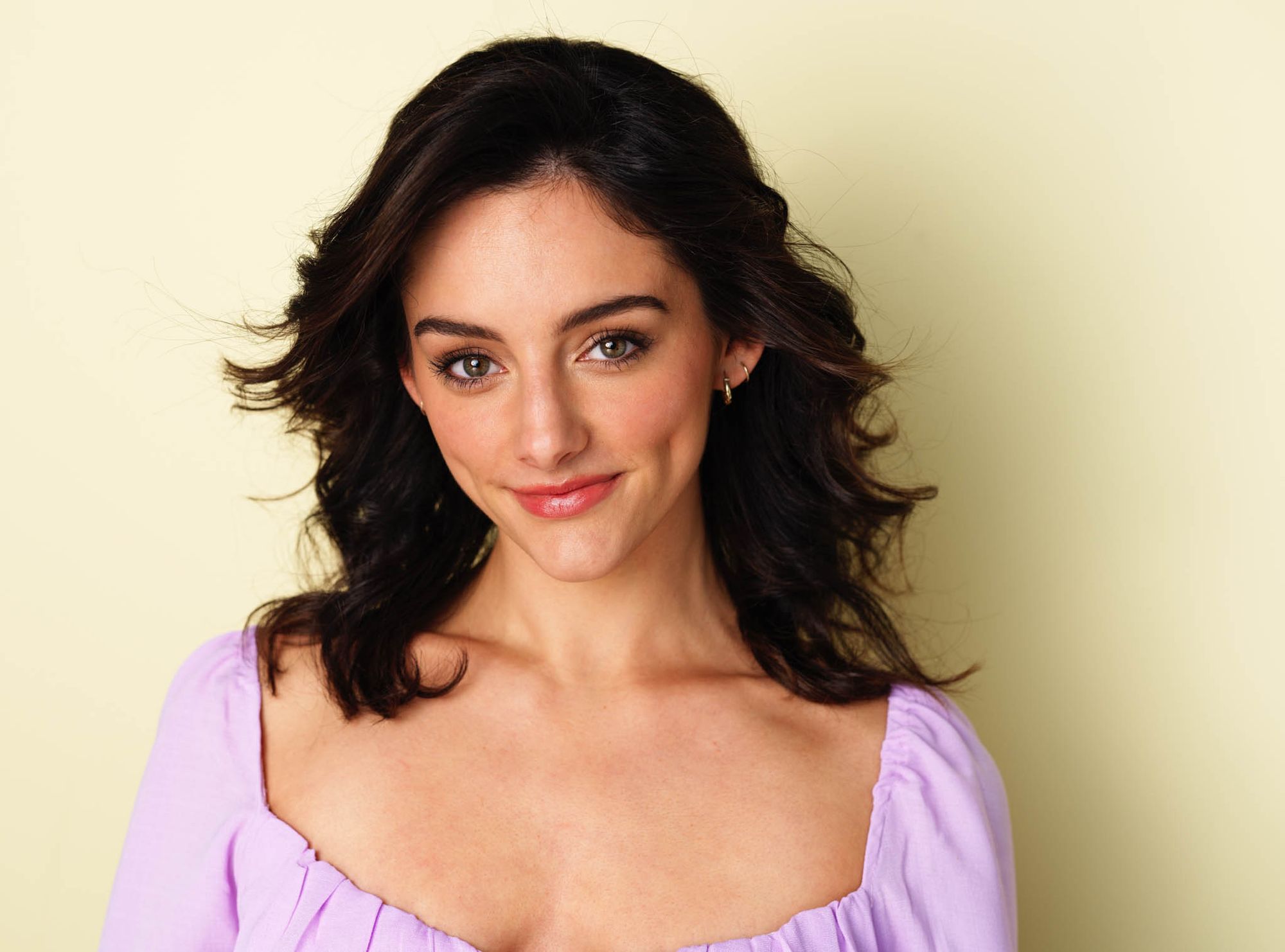 Julia Claire Offical